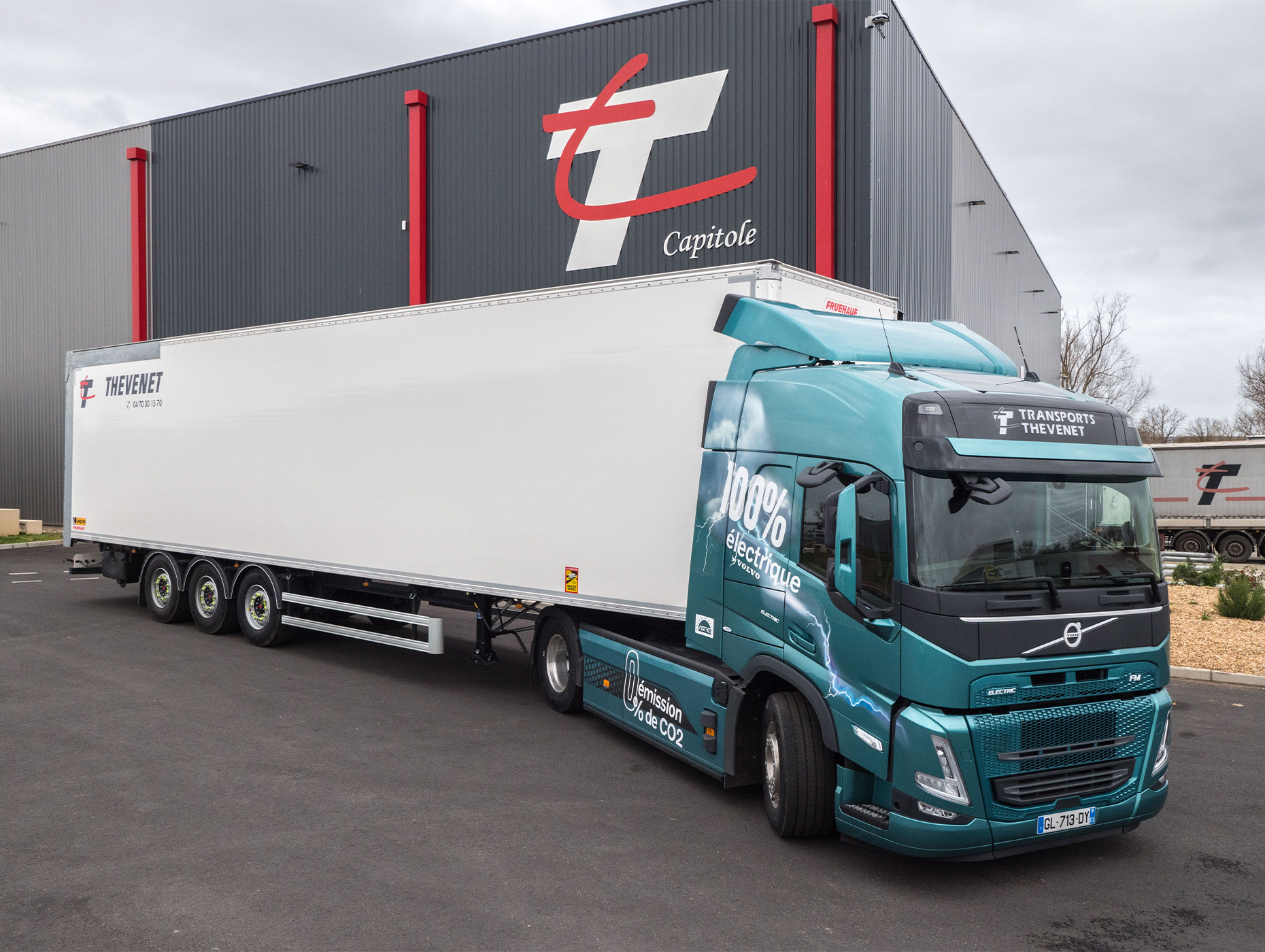 Camion Diesel Roulant Sur Charbon Les Tenders Unifiés Et Le 34P