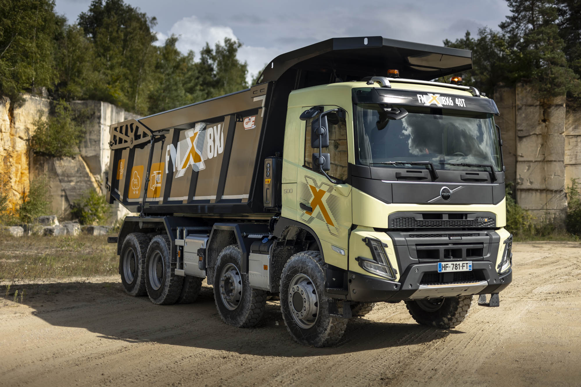Volvo Trucks France lance son nouveau camion tombereau rigide dédié aux ...